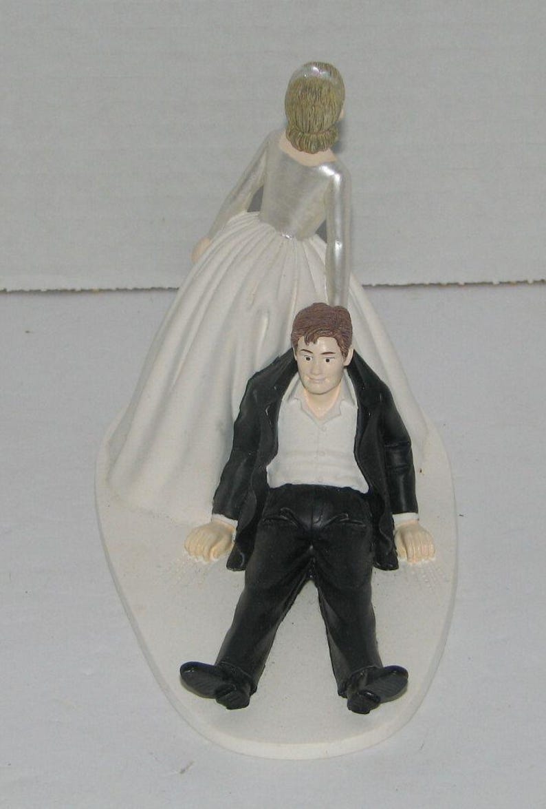 Wedding Cake Topper Figurine Bride and Groom Humor Funny Couple ...