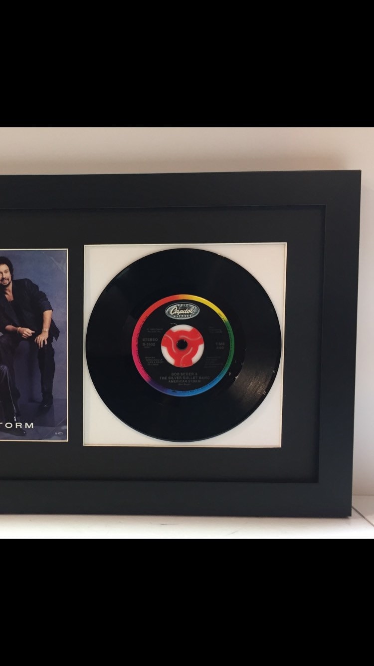 45 Rpm record picture frame displays sleeve and 7 vinyl - Etsy 日本