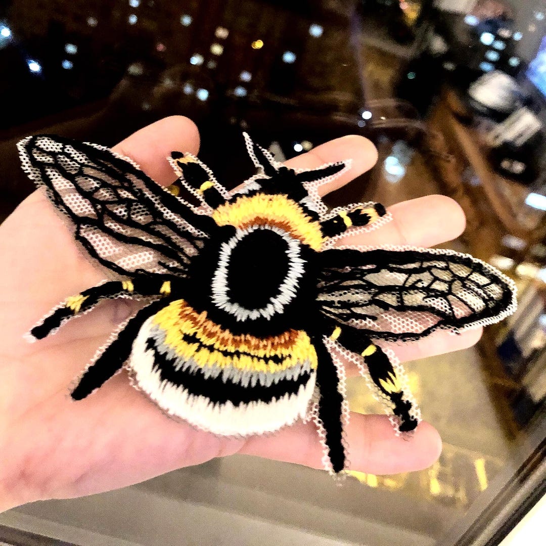 3D Hand Embroidered Bee Patch: Realistic Tulle Appliqué (15 Cm) - Etsy