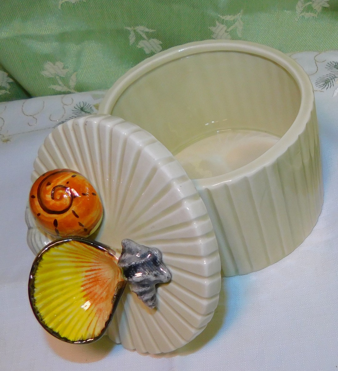 Fitz & Floyd Coquille Sea Shells Trinket Box Ceramic Coastal Beachy ...