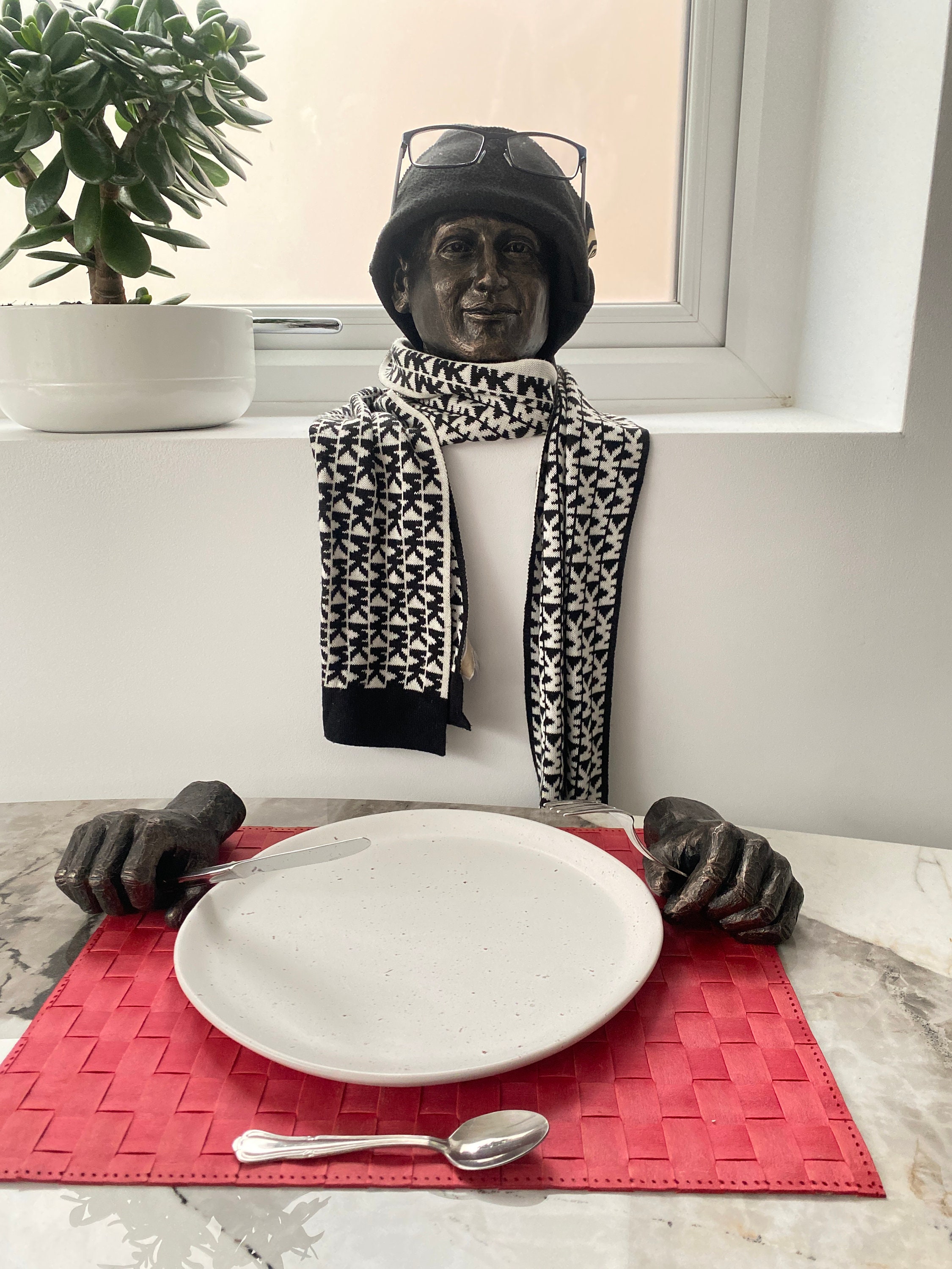 Handsome Head, Left & Right Hands Wall Hanging Quirky Tabletop ...