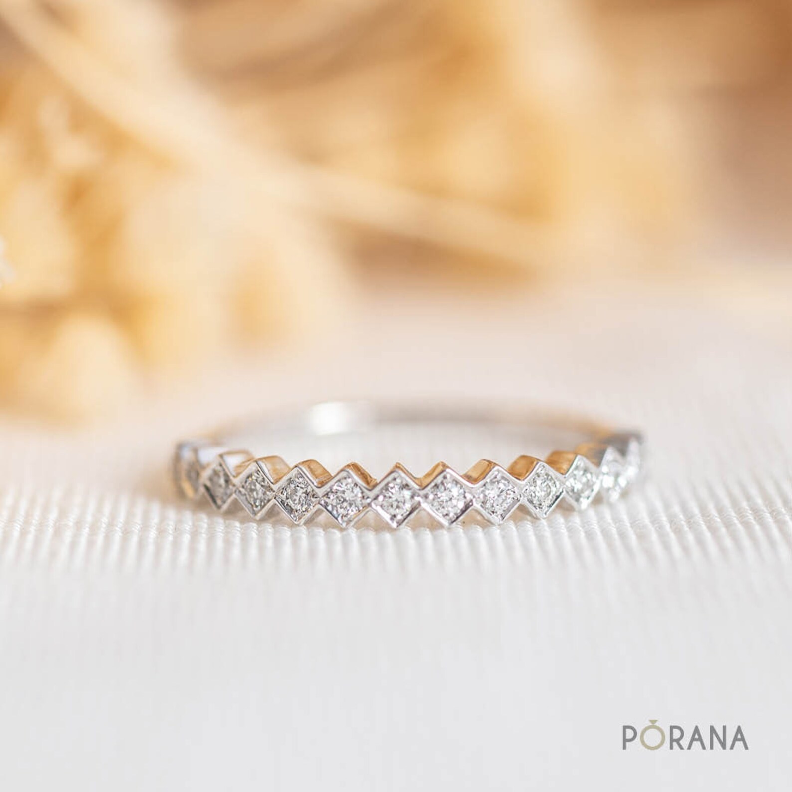 WEAVE Round Diamond Band ring in 14K/18K solid gold | Etsy