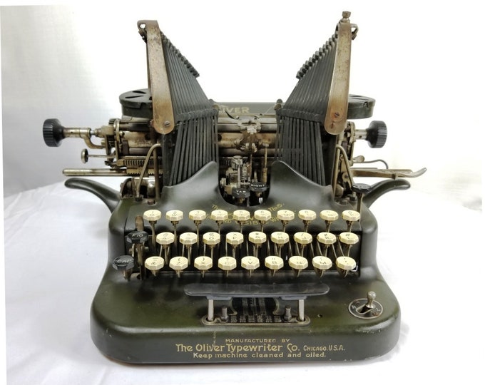 1909 Typewriter, the Oliver No. 5, WW1 Era, Vintage Writer’s ...