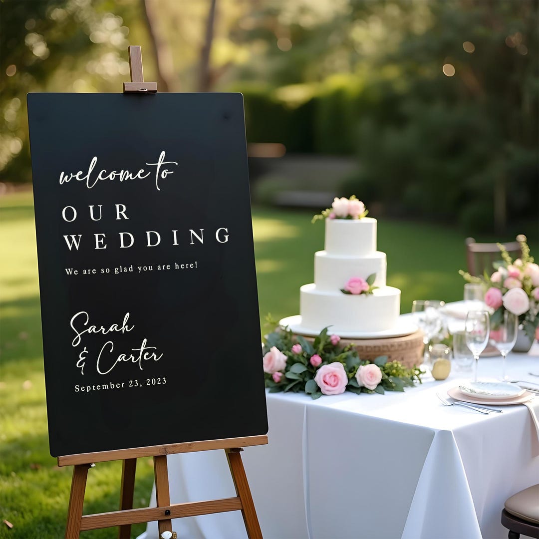 Elegant Acrylic Wedding Welcome Sign: Personalized Entrance Decor for ...