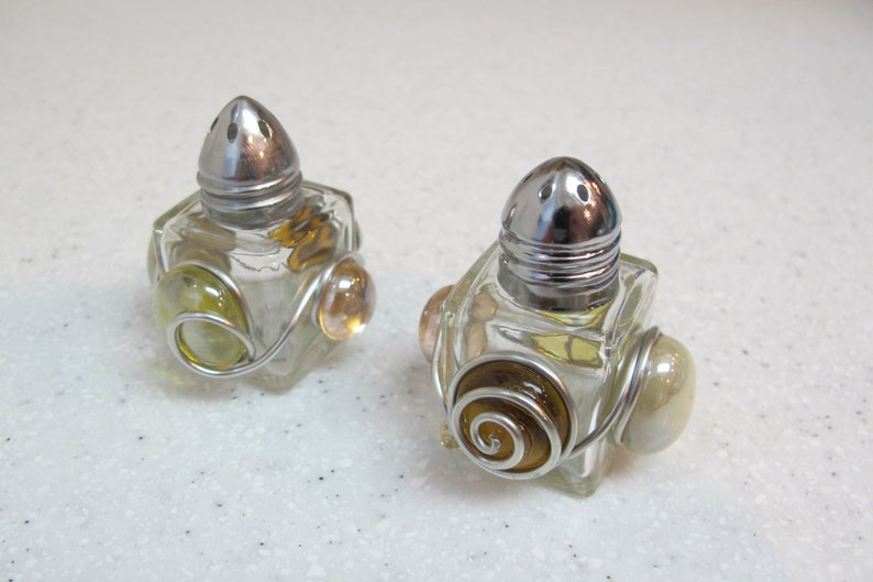 Mini Salt and Pepper Shakers Beaded Salt and Pepper Shaker - Etsy