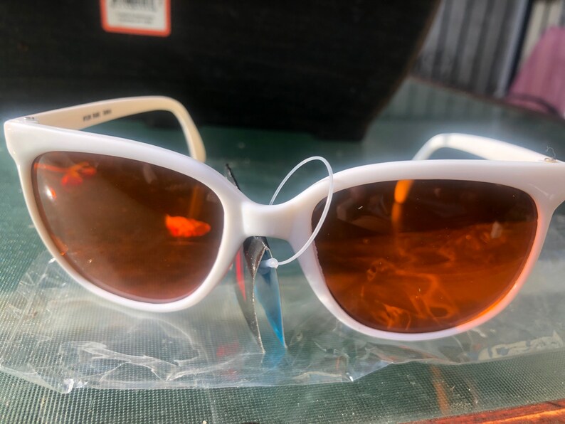 Vintage White 1980s NOS Blue Blocker Sunglasses Nylon Frames | Etsy