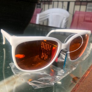 Vintage White 1980s NOS Blue Blocker Sunglasses Nylon Frames - Etsy