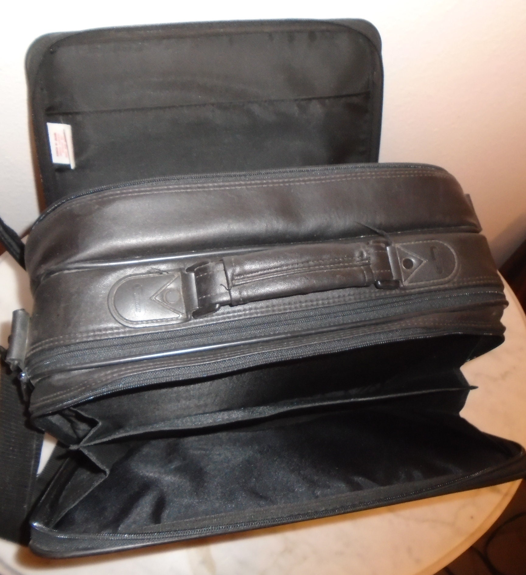 Targus Black Leather Laptop Case Bag Briefcase Complete | Etsy