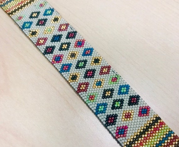 PDF Tutorial Rainbow Triangles Peyote Pattern Bracelet | Etsy