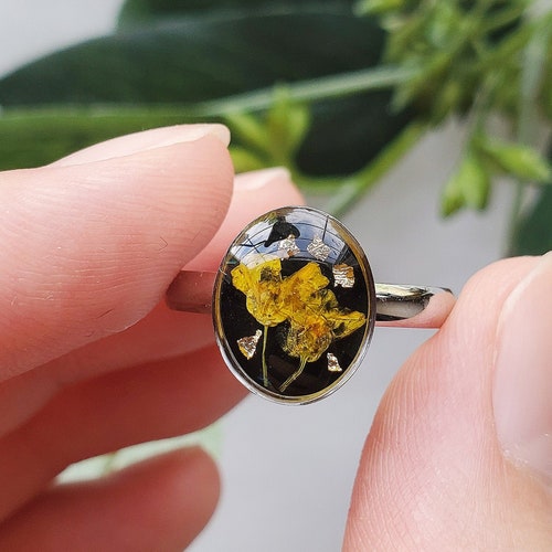 Minimalist Real Flower Ring Boho Gold Floral Resin Jewelry - Etsy
