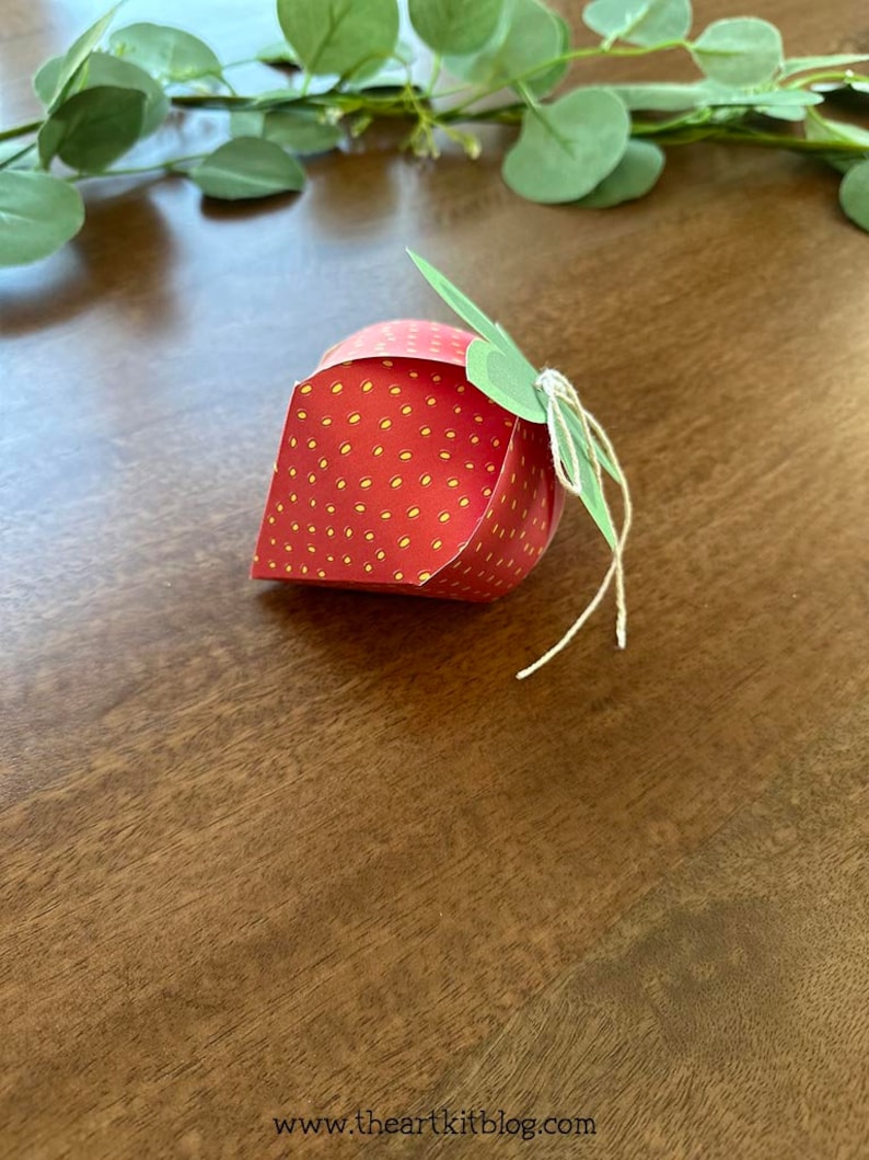 DIY Paper Box Strawberry PRINTABLE, Strawberry Treat Box, Party ...