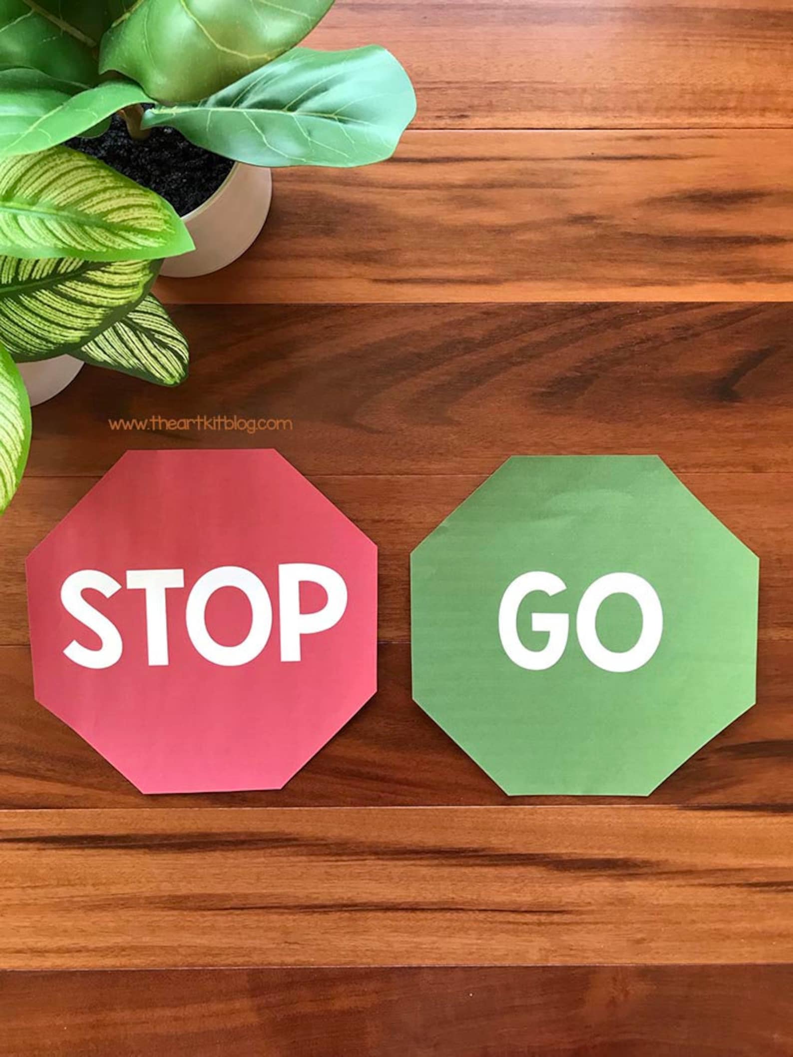 Stop Go Signs Printable, Practice Red Light Green Light, Kids ...