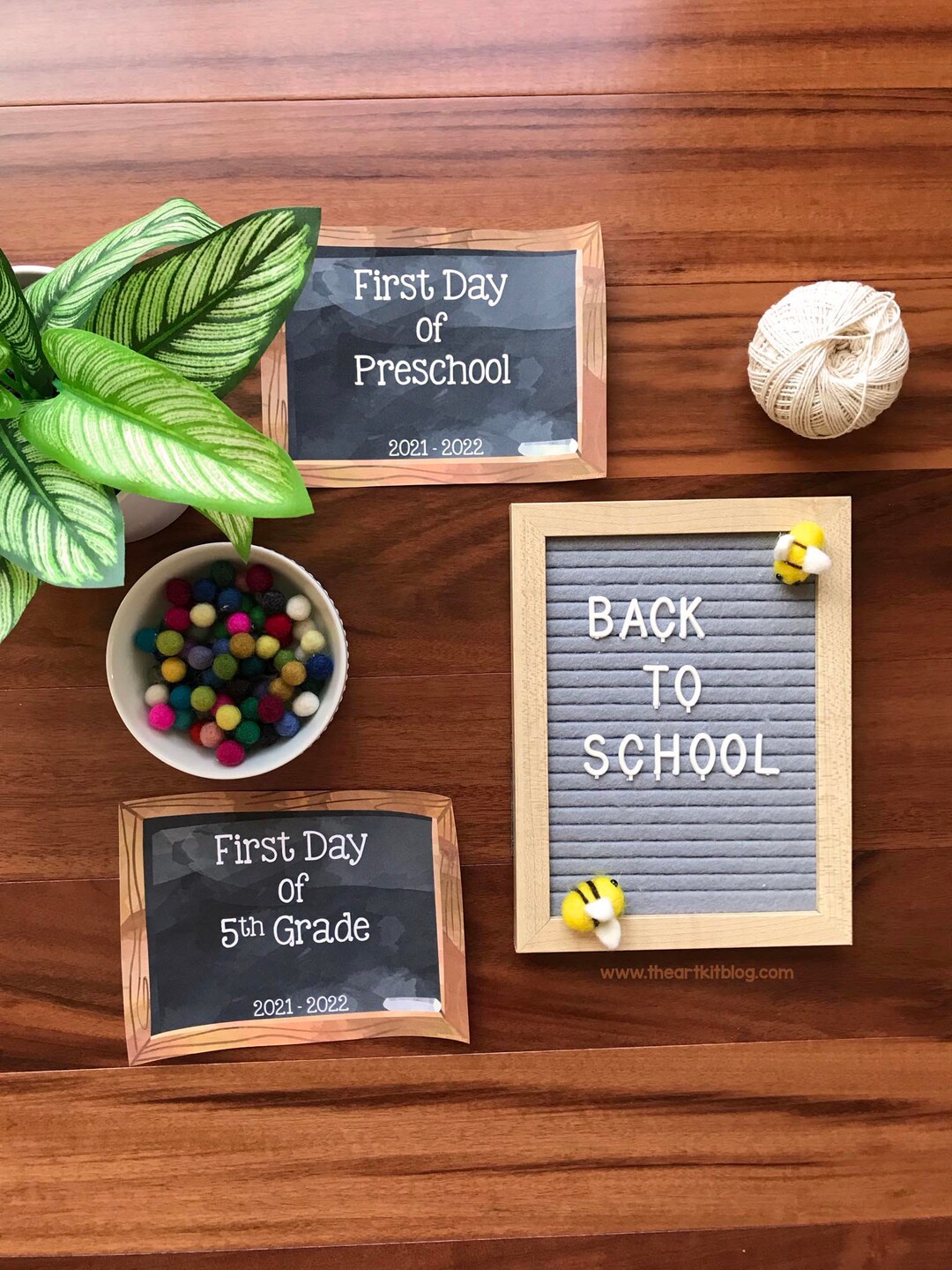 Back to School Signs, Printable First Day of School Banner, First Day ...