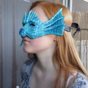 Fish Half Mask/masquerade Mask, Sea Creature, Blue Iridecsent Mask ...