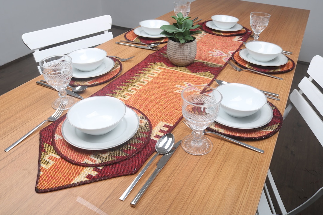 Dinnerware Sets, Patchwork Rug Decoration, Rug Table Runner and Set of ...