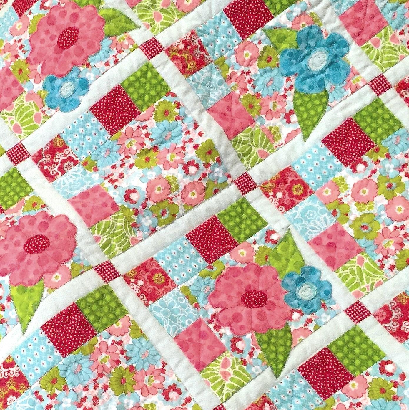 Flower Checked Quilt Pattern – Baby Girl, Lap, Toddler Bed (PDF ...
