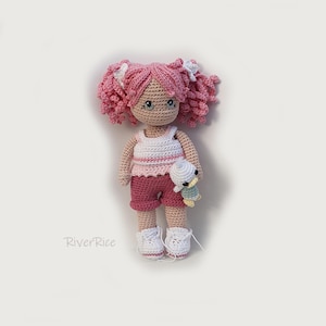 Crochet Pattern Tess, Pattern Includes Doll, Clothes and Little Duck ...