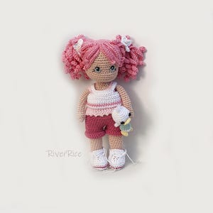 Crochet Pattern Tess, Pattern Includes Doll, Clothes and Little Duck ...