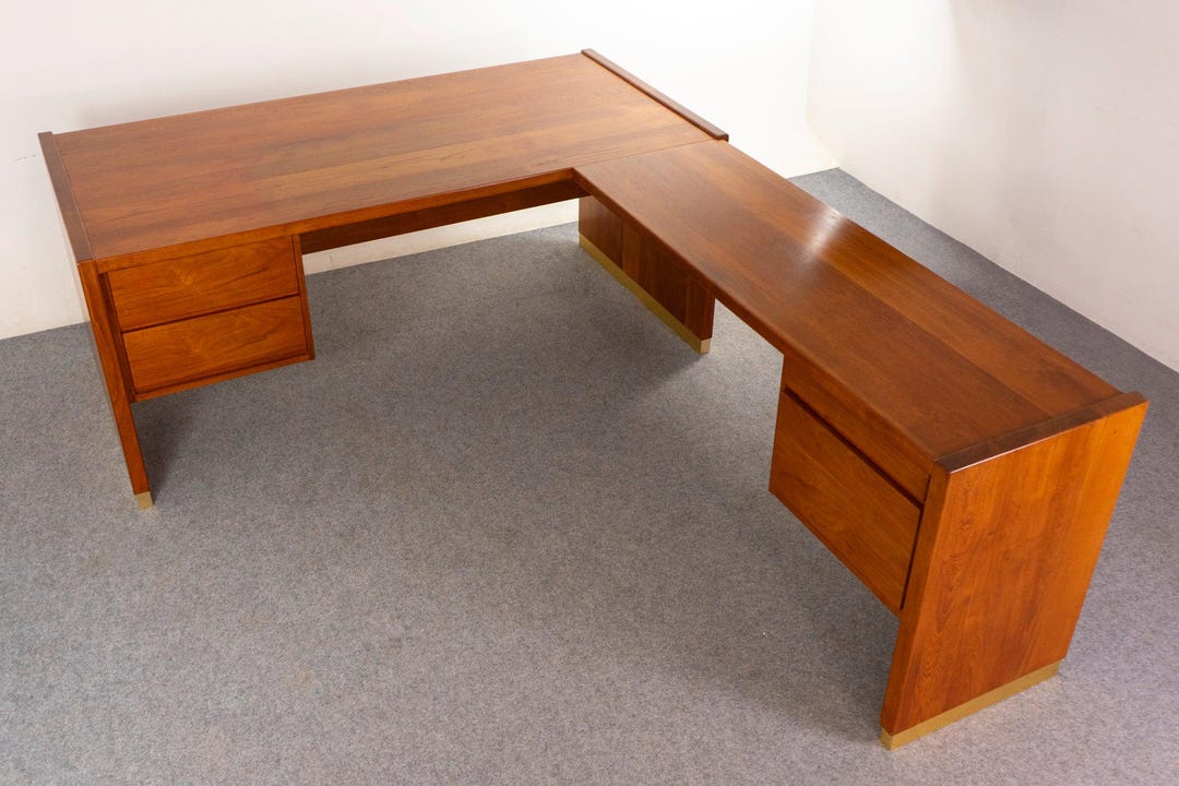 Teak Mid-century Corner Desk - (D1352) - Etsy