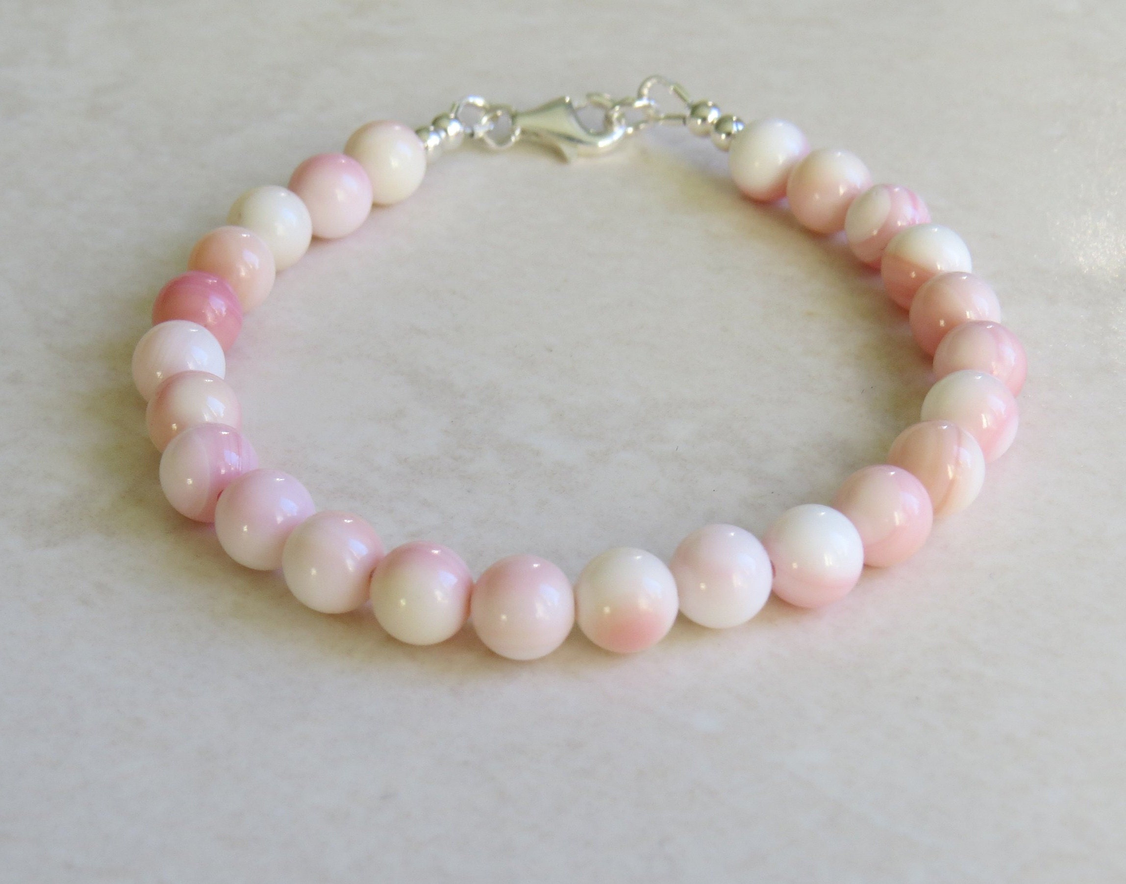Natural Blush Queen Conch Shell Bracelet - Etsy
