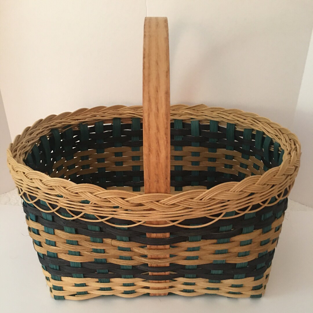 HANDWOVEN MARKET BASKET With a Braided Rim! - Etsy