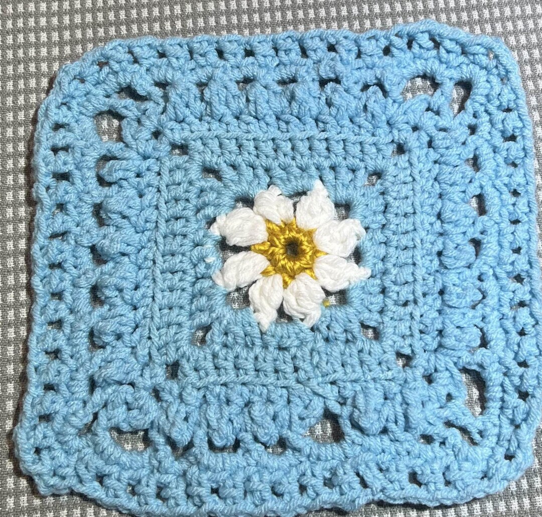 Robins Egg Blue Tiffany Blue Center Daisy Premade Crochet Granny Square ...