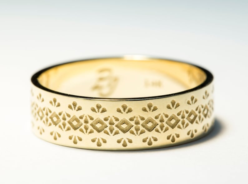 Aztec Gold Ring Patterned Wedding Band Unique Pattern Ring - Etsy