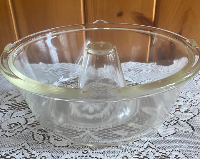 Vintage Glasbake Clear Glass Bundt Pan, Angel Food Pan, Coffee Cake Pan ...