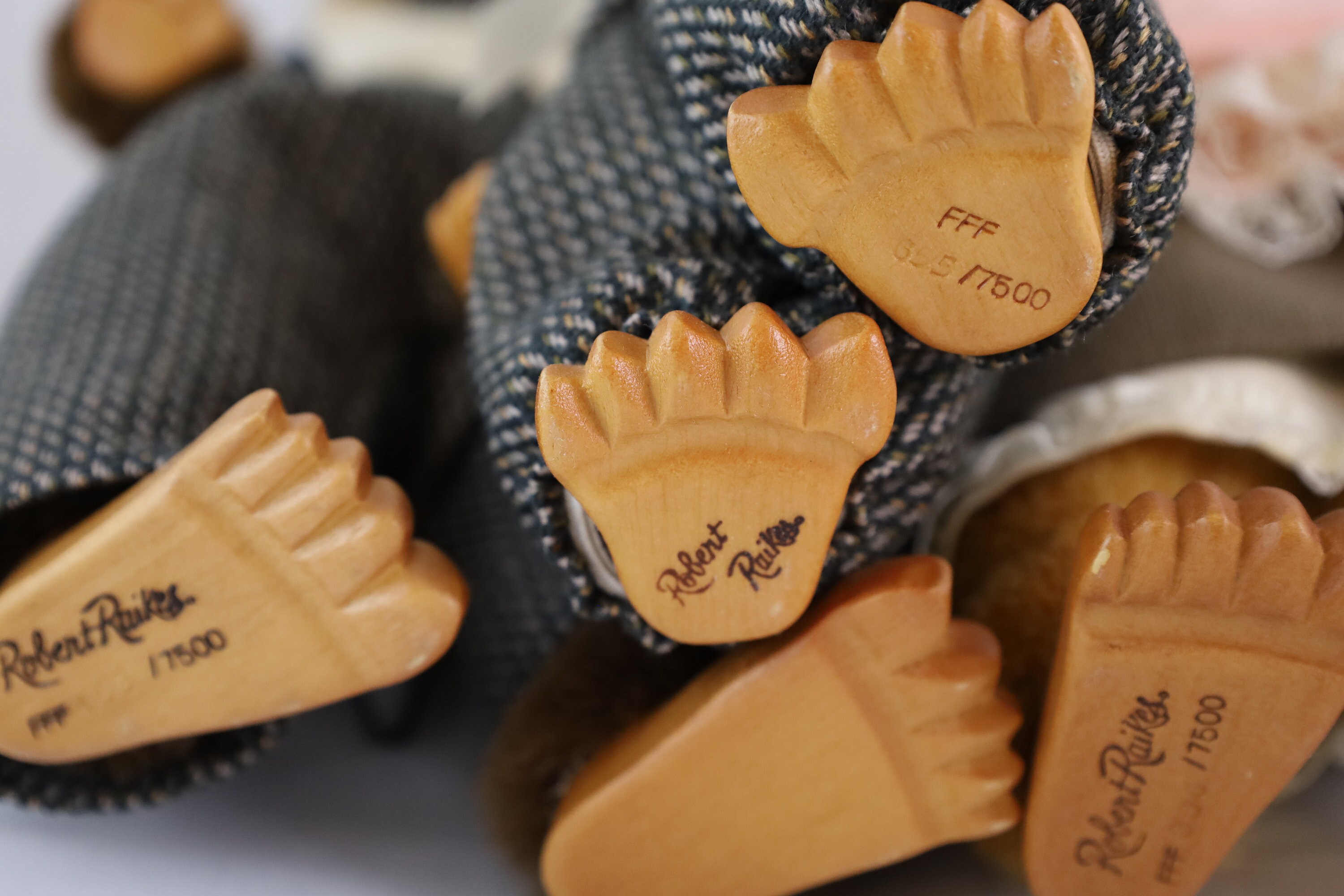 1989 Robert Raikes Bears - the Three Bears - Etsy