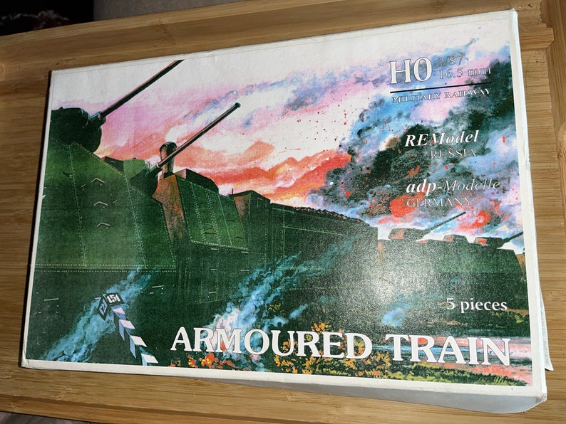 New Armored 5-pc. Train Set HO Scale WWII Germany Model Railroad Rare ...