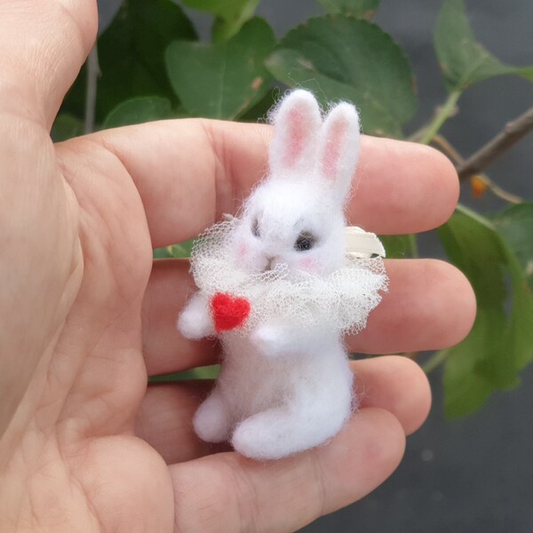 Needle Felted Bunny - Etsy
