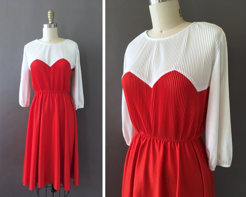 70s Sweetheart Dress 1970s Red White Fit and Flare Dress W Midi Sleeves ...