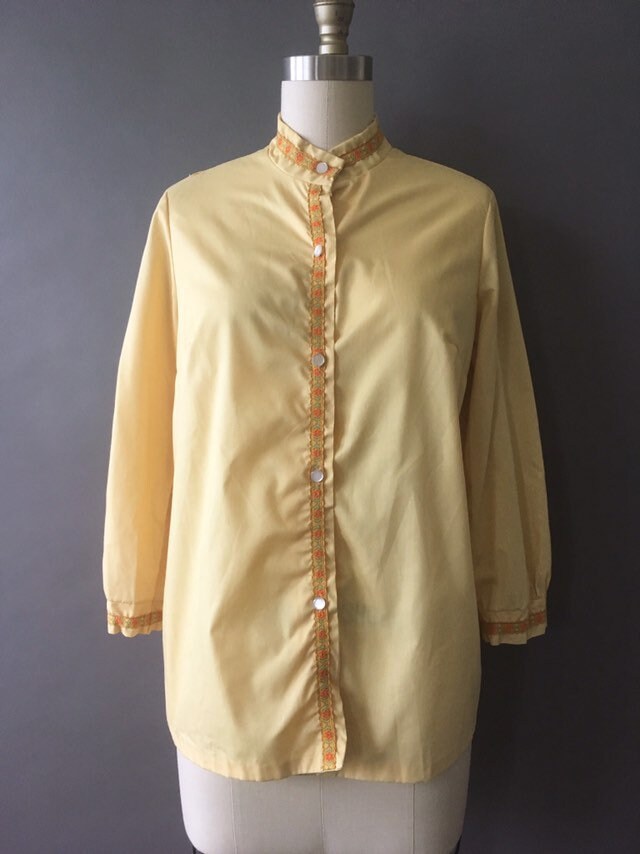 60s Folk Sunshine Shirt 1960s Vintage Yellow Golden Button Down Shirt ...