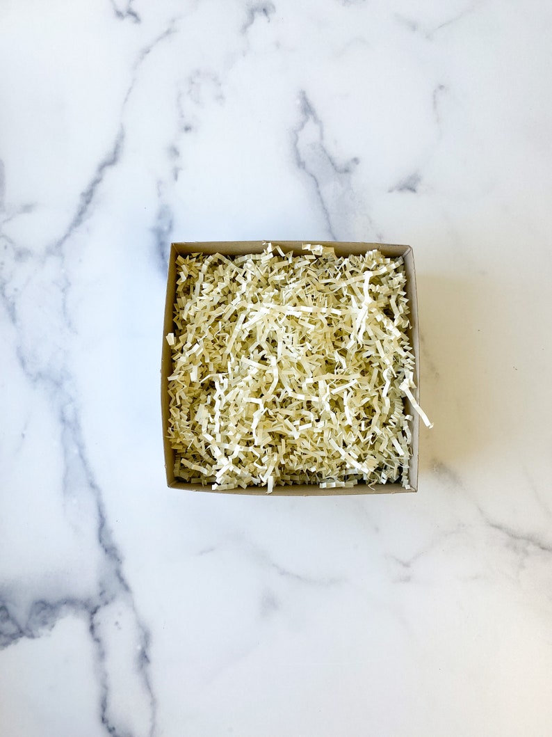 1/2 LB Crinkle Paper Shredded Crinkle Cut Gift Basket Fill Made in the ...