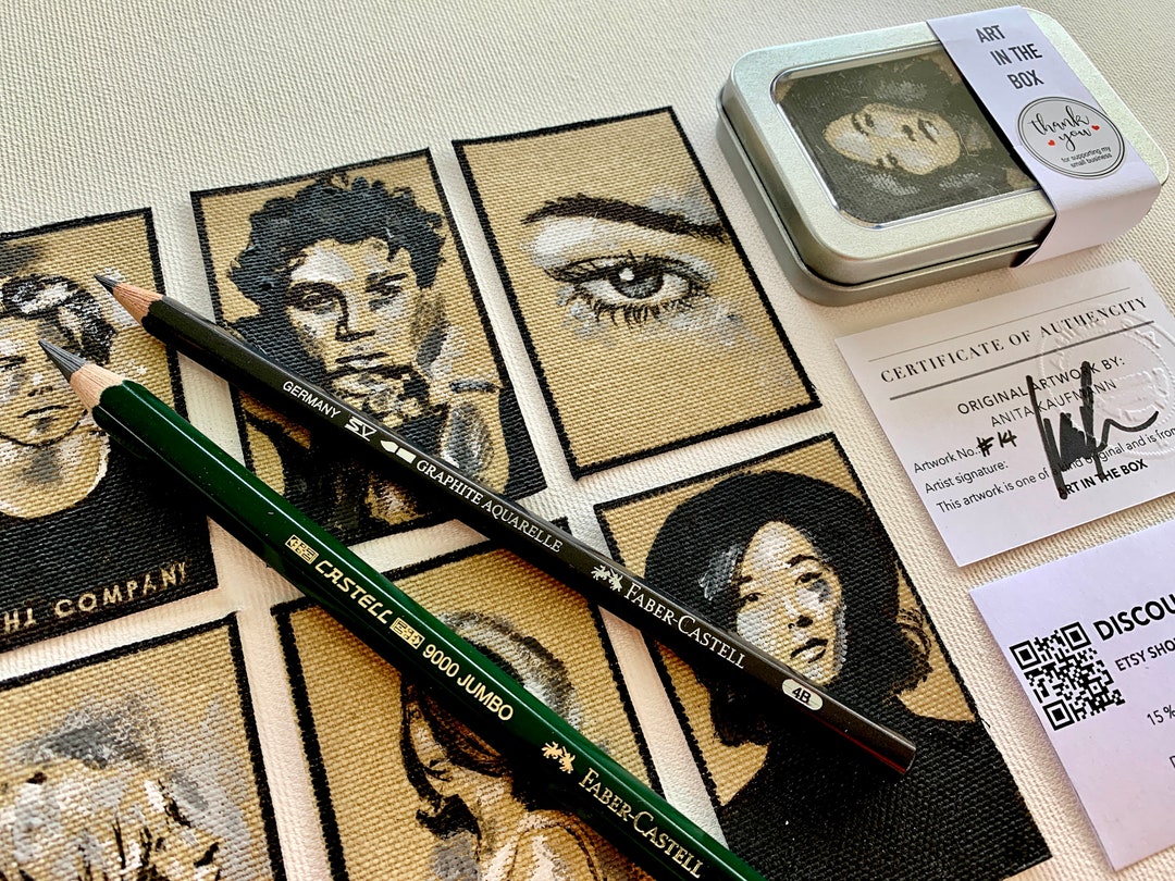 Art in the Box Portrait Black and White Miniature - Etsy Sweden