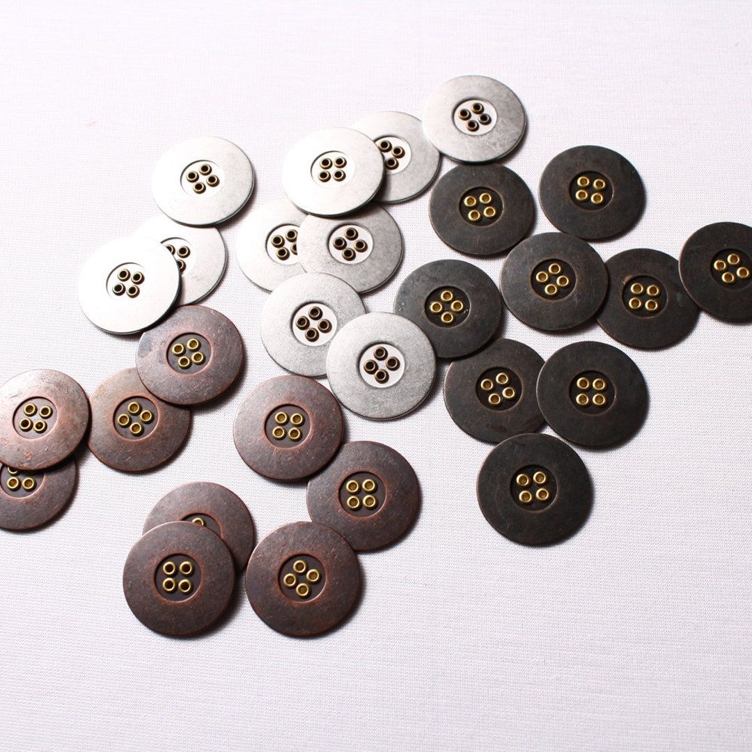 Buttons 28mm, Metal, Silver, 4 Holes 6478 - Etsy Sweden
