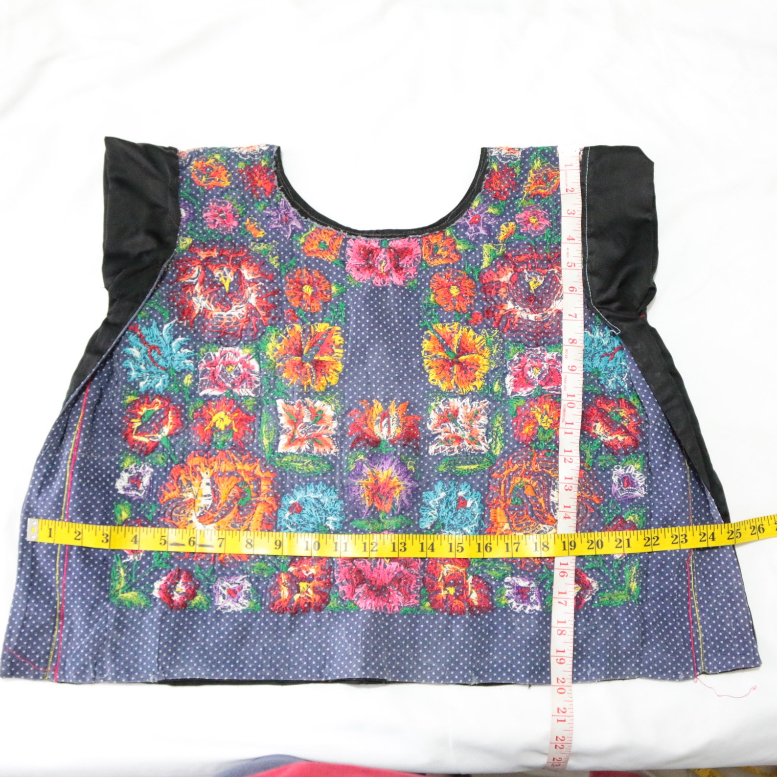 Embroidered tehuana blouse: VINTAGE Mexican huipil, beautiful colorful ...