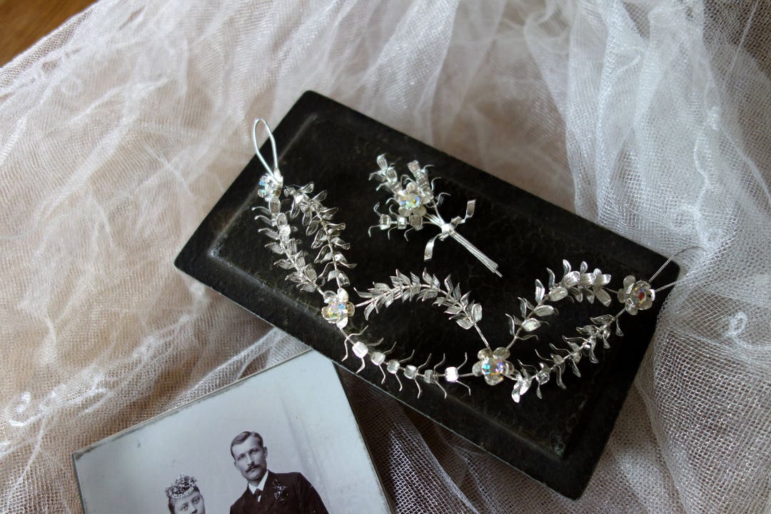 Wedding Jewelry Tiara and Bouquet, 80s, Vintage Silver Wedding, Bridal ...