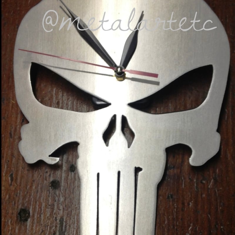 Metal Art Clock - Etsy