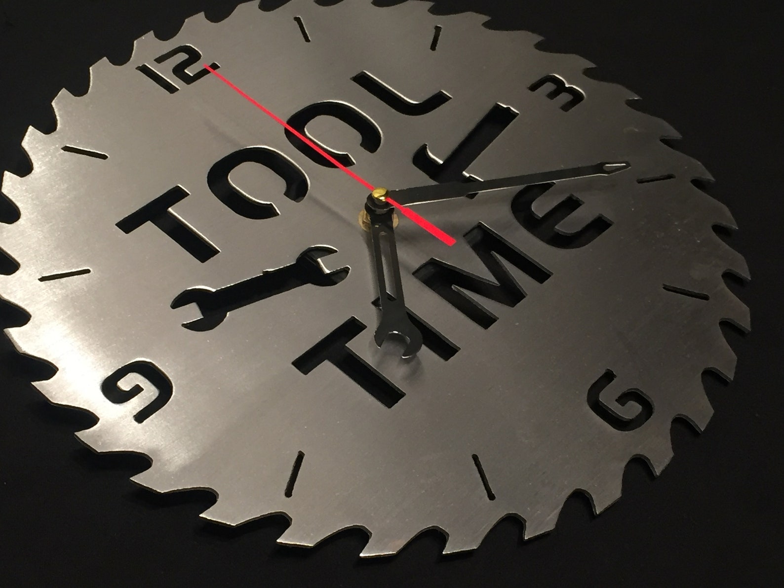 10 TOOL TIME Circular Saw Blade CLOCK Real Steel Metal | Etsy