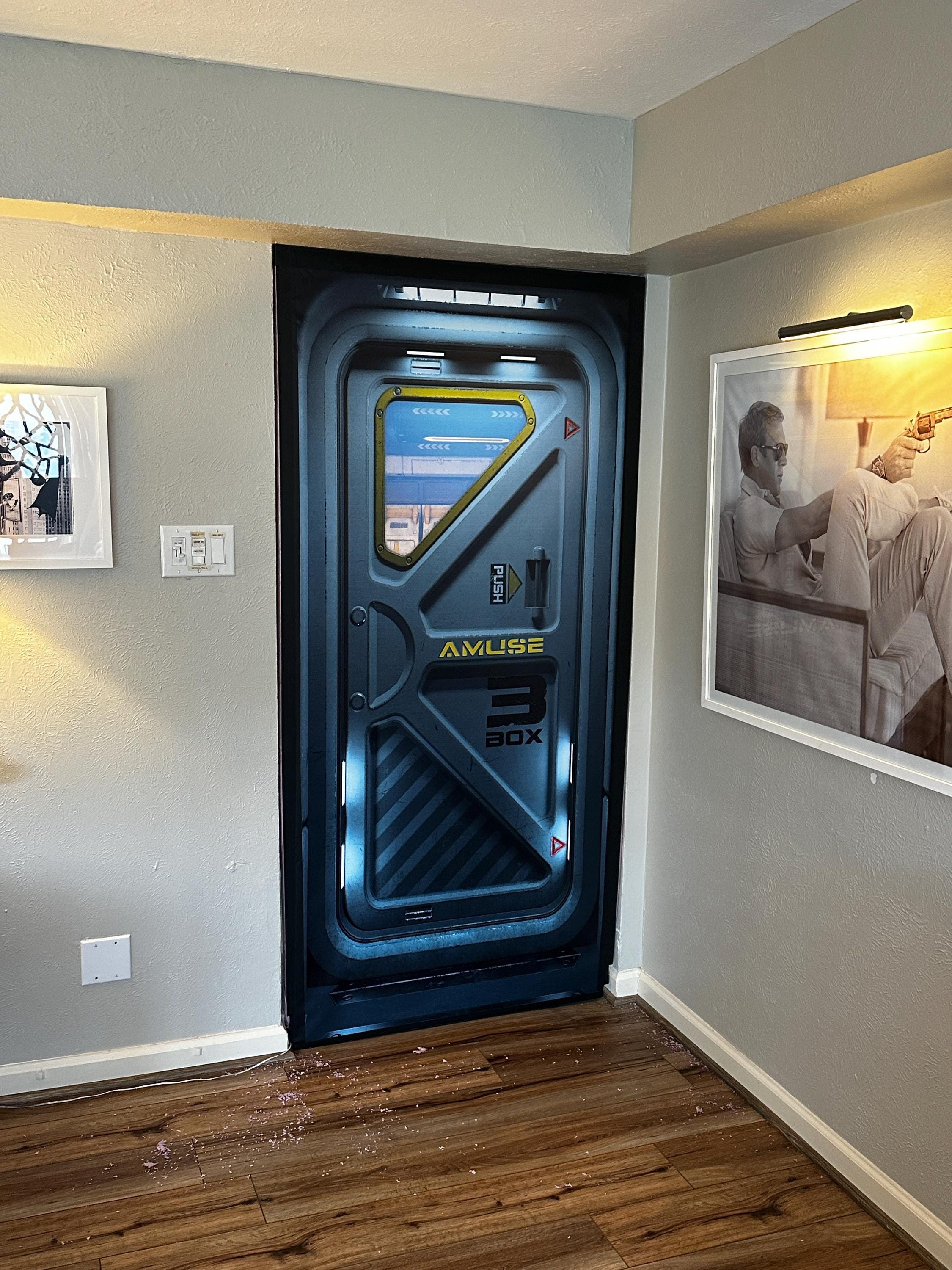 Sci Fi Door Mural - Armoured Bunker, Starship Airlock, Gateway. Decal ...