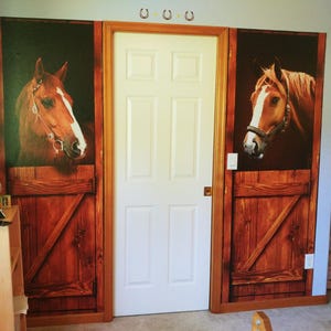 Horse in Stall - Sticker for Door, Wall or Fridge. Peel & Stick ...