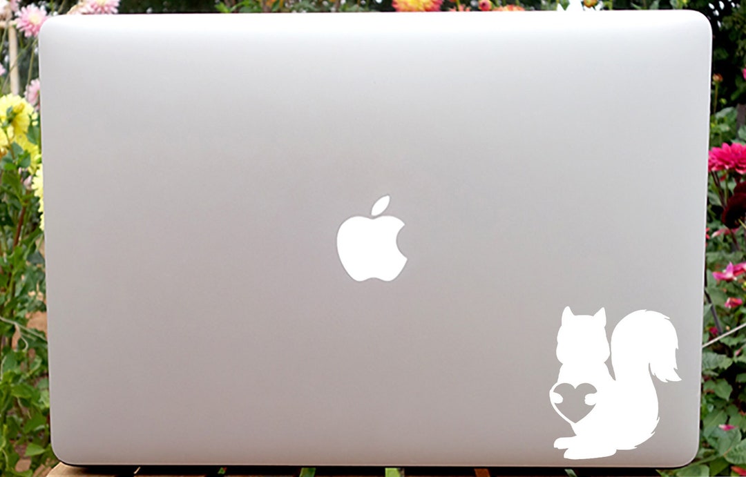 Squirrel Holding Heart Vinyl Decal - Animal Lover Car/laptop Sticker - Etsy