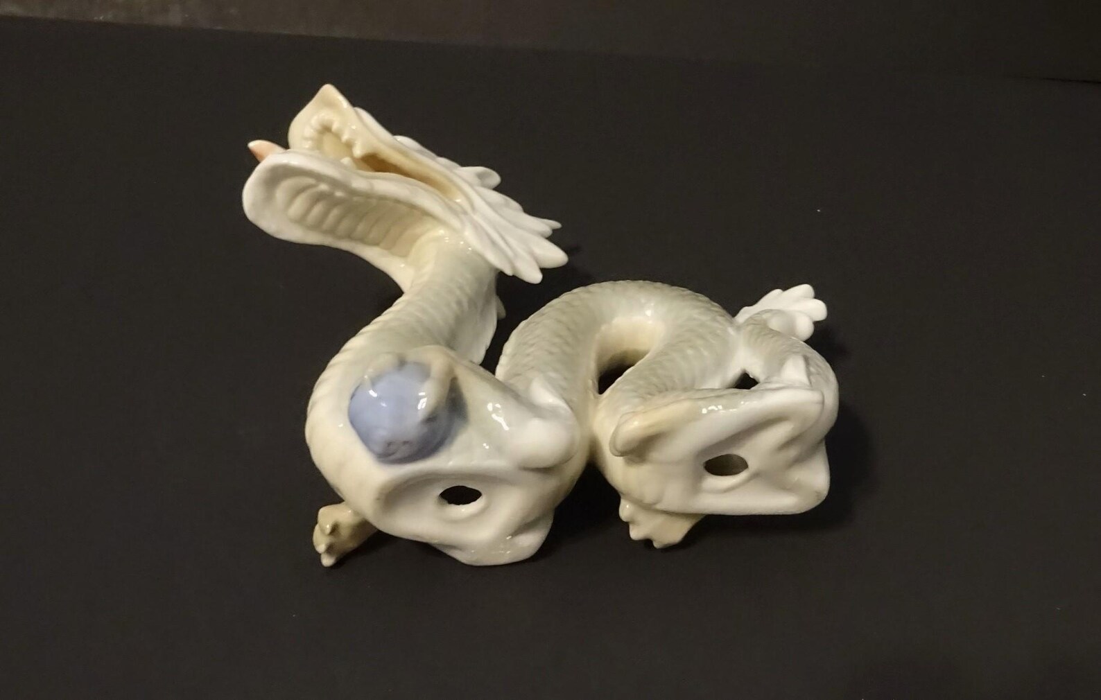 Vinatge Yoshimi K Porcelain Foo Dragon Figurine Gray/white With Sphere ...