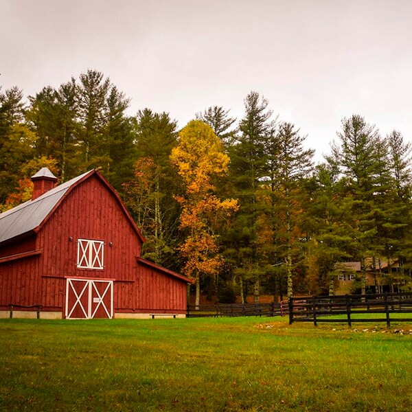 Barn Photography - Etsy