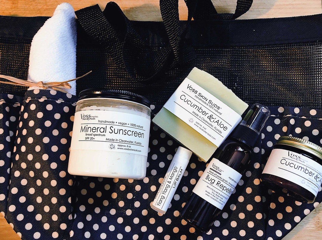 Summer Care Gift Box: Beach Tote, Sunscreen, Bug Repellent - Etsy