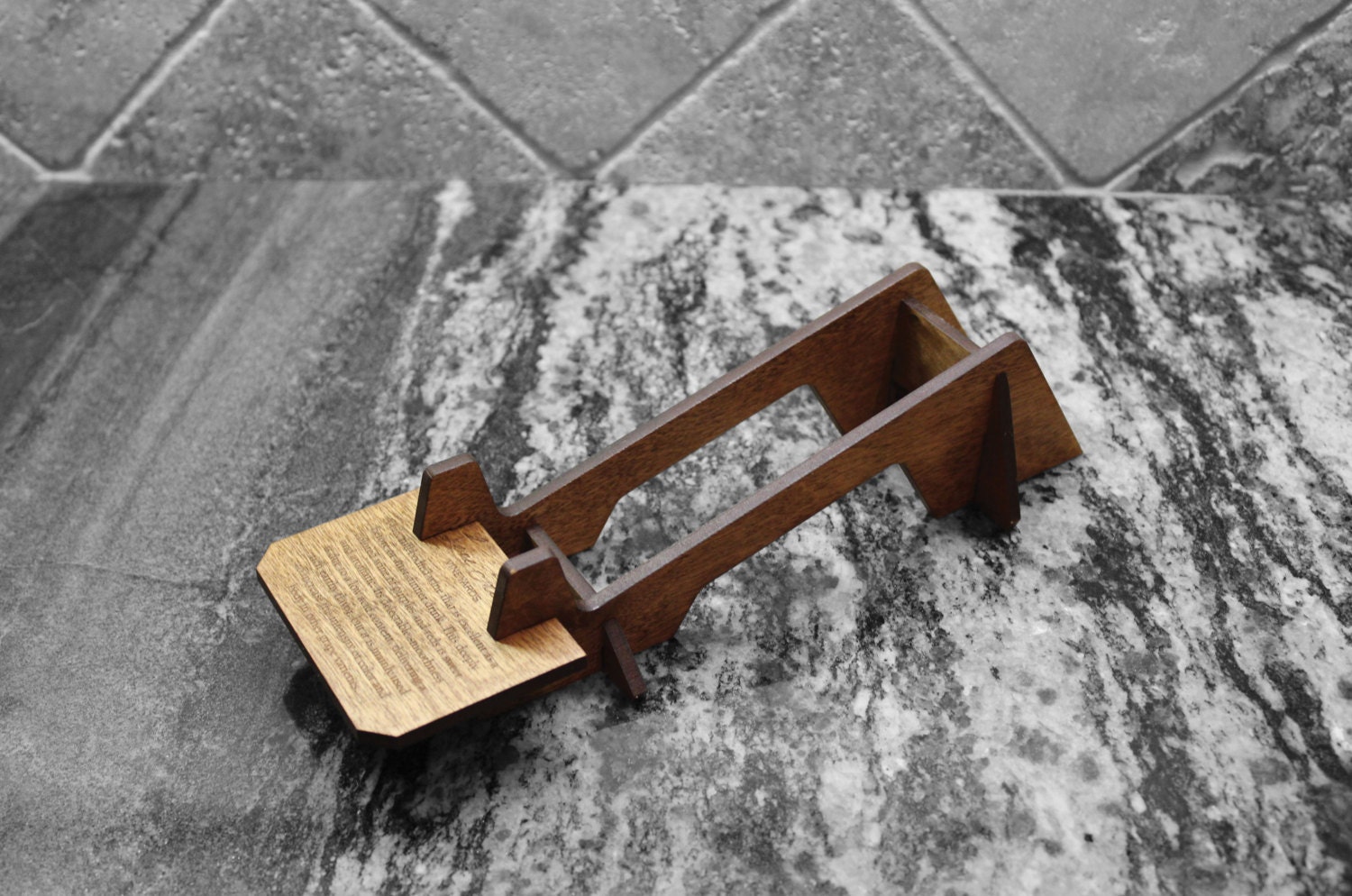 Interlocking Wine Bottle Display - Etsy