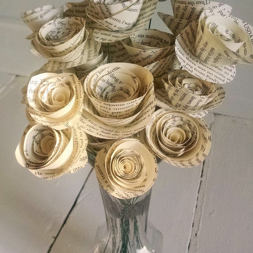 Book Page Roses Set of 30 Stemmed Roses Book Themed - Etsy
