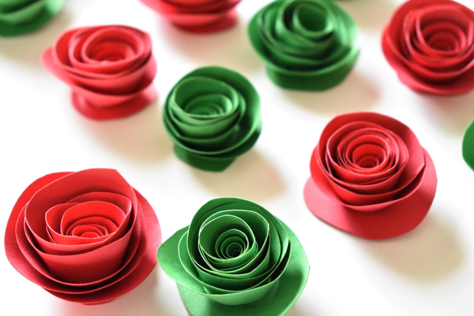 DIY Christmas Decor Ideas Red And Green Holiday Decoration Etsy diy-christmas-decor-ideas-red-and-green-holiday-decoration-etsy