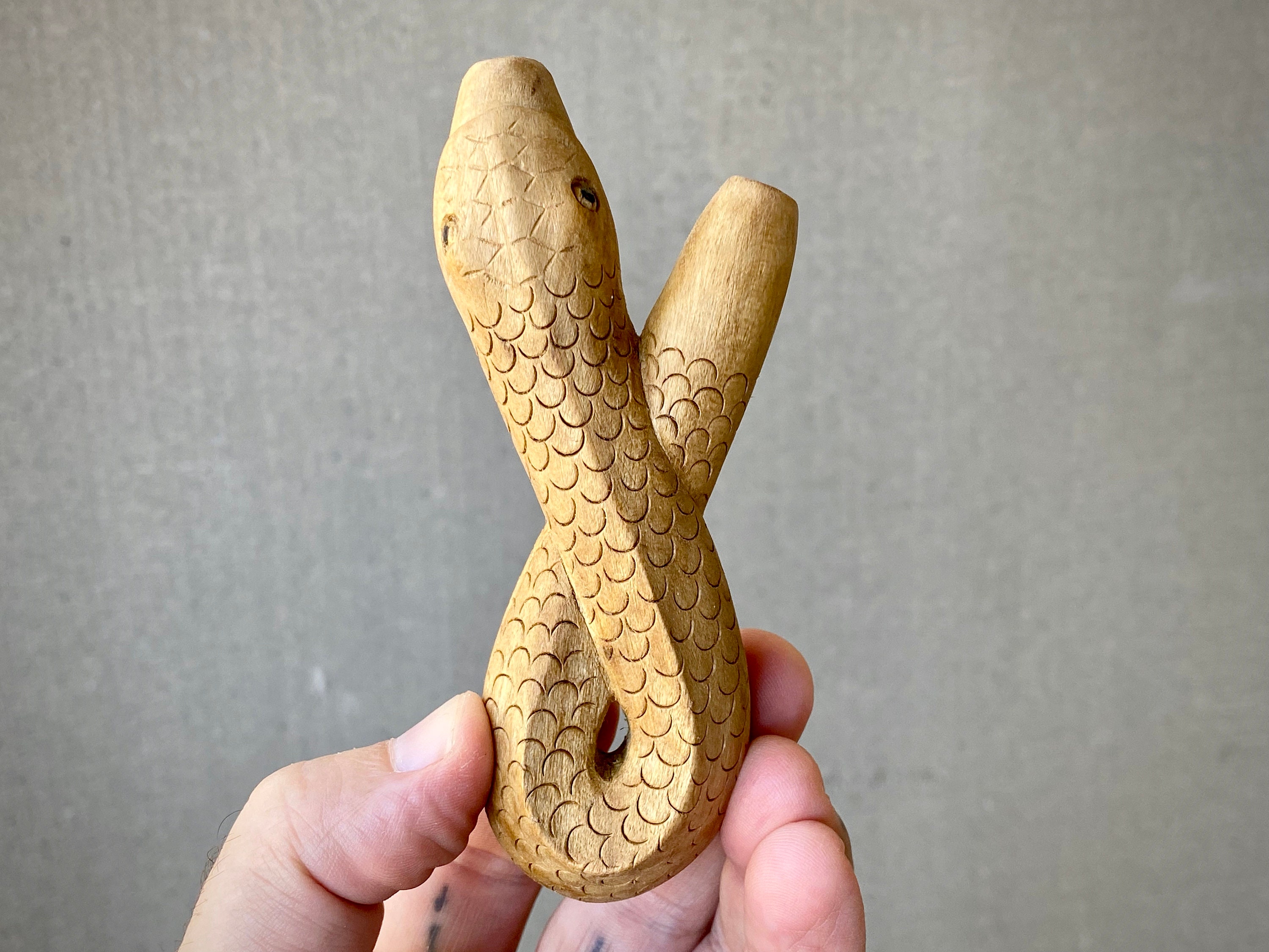 Kuripe, Solid Wood Serpent Kuripe with Beautiful Detailed Carving ...